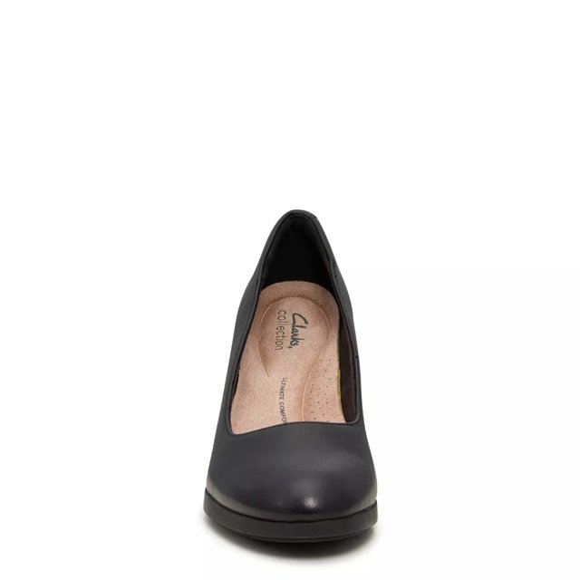 Clarks Women's Bayla Skip Pump | The Shoe Co.