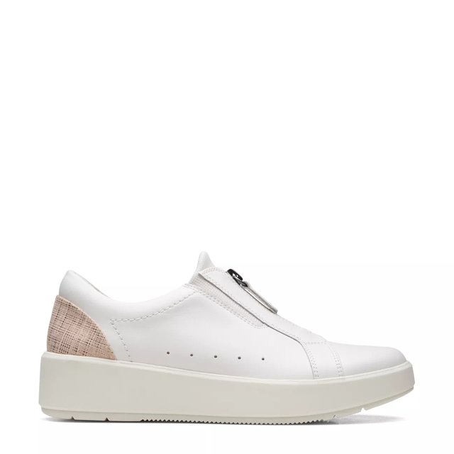 Clarks Women's Layton Rae Sneaker | The Shoe Company