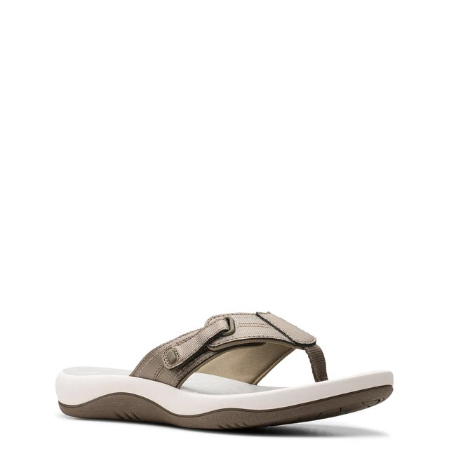 Clarks Sunmaze Loop Sandal | DSW Canada