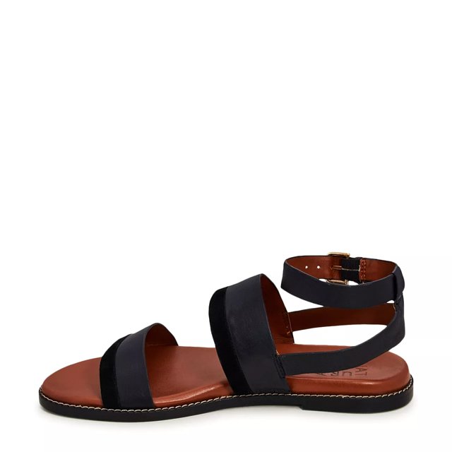 Naturalizer Kelsie Flat Sandal | DSW Canada