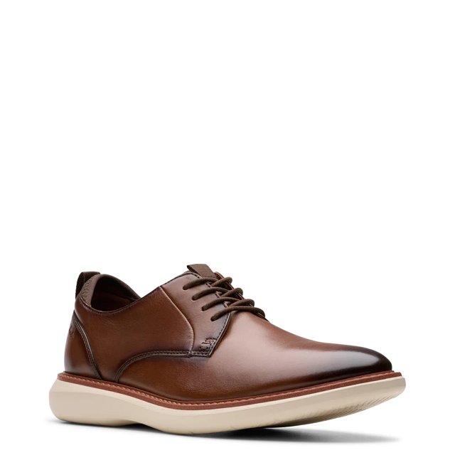 Clarks Men's Brantin Plain Wide Width Oxford | DSW Canada