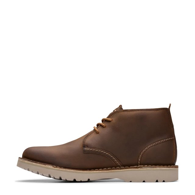Clarks Men's Eastridge Mid Chukka Boot | The Shoe Co.